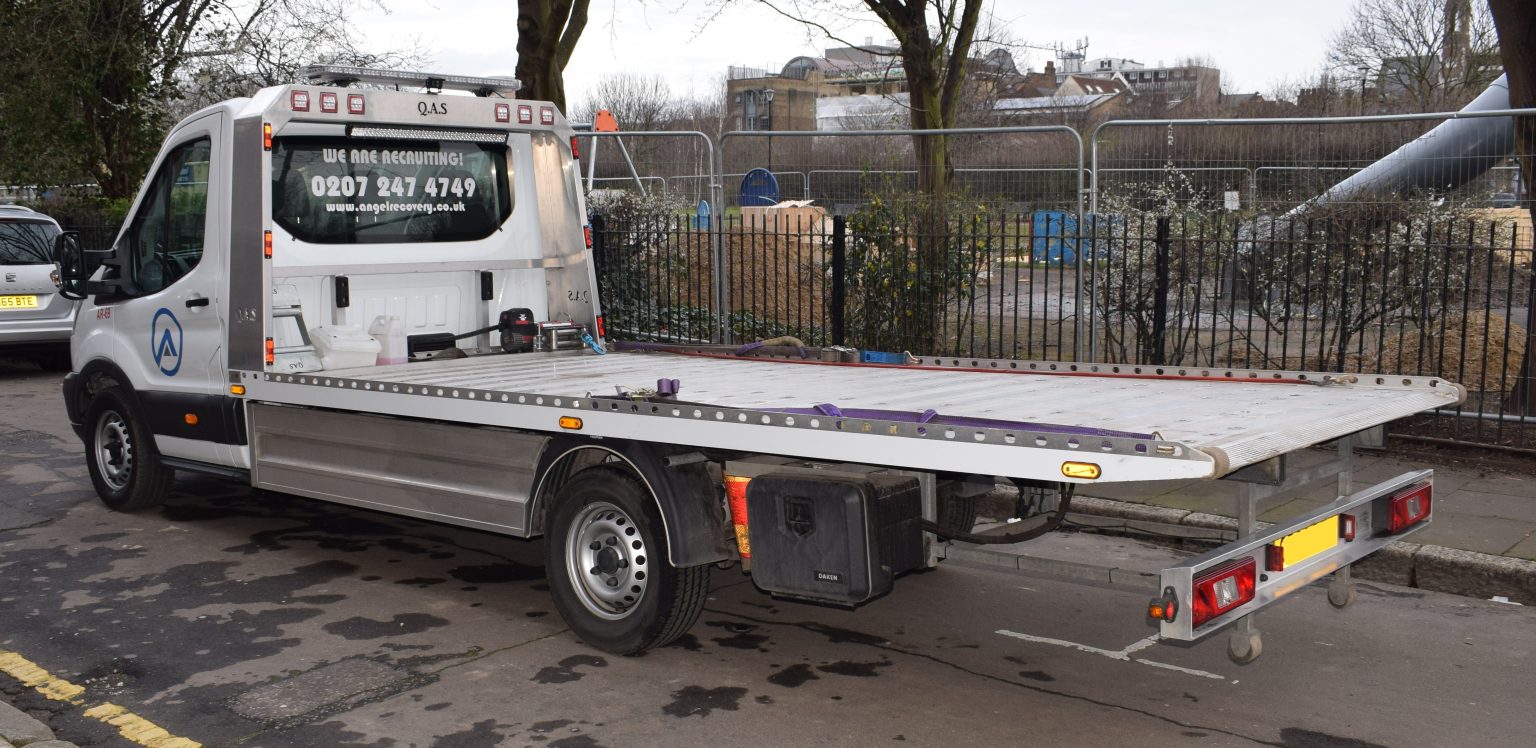 FORD FLATBED TILT & SLIDE – Angel Recovery 247